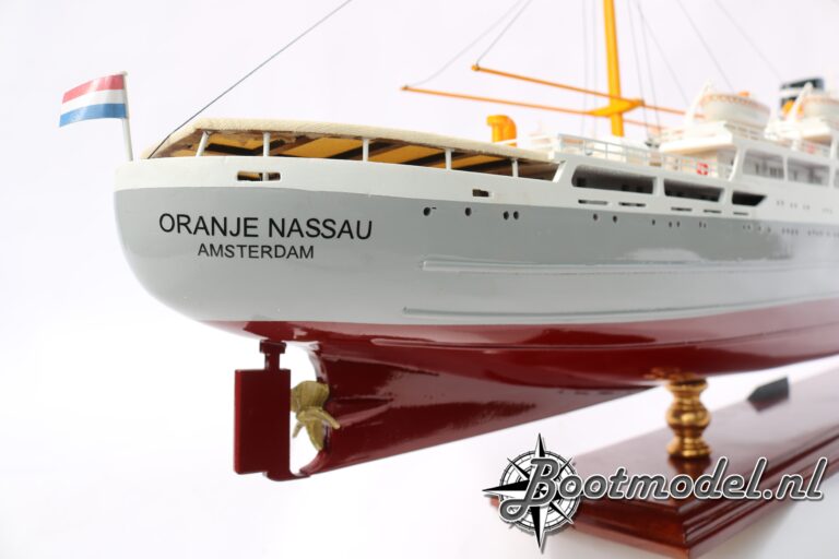 Oranje Nassau scheepsmodel - Bootmodel.nl