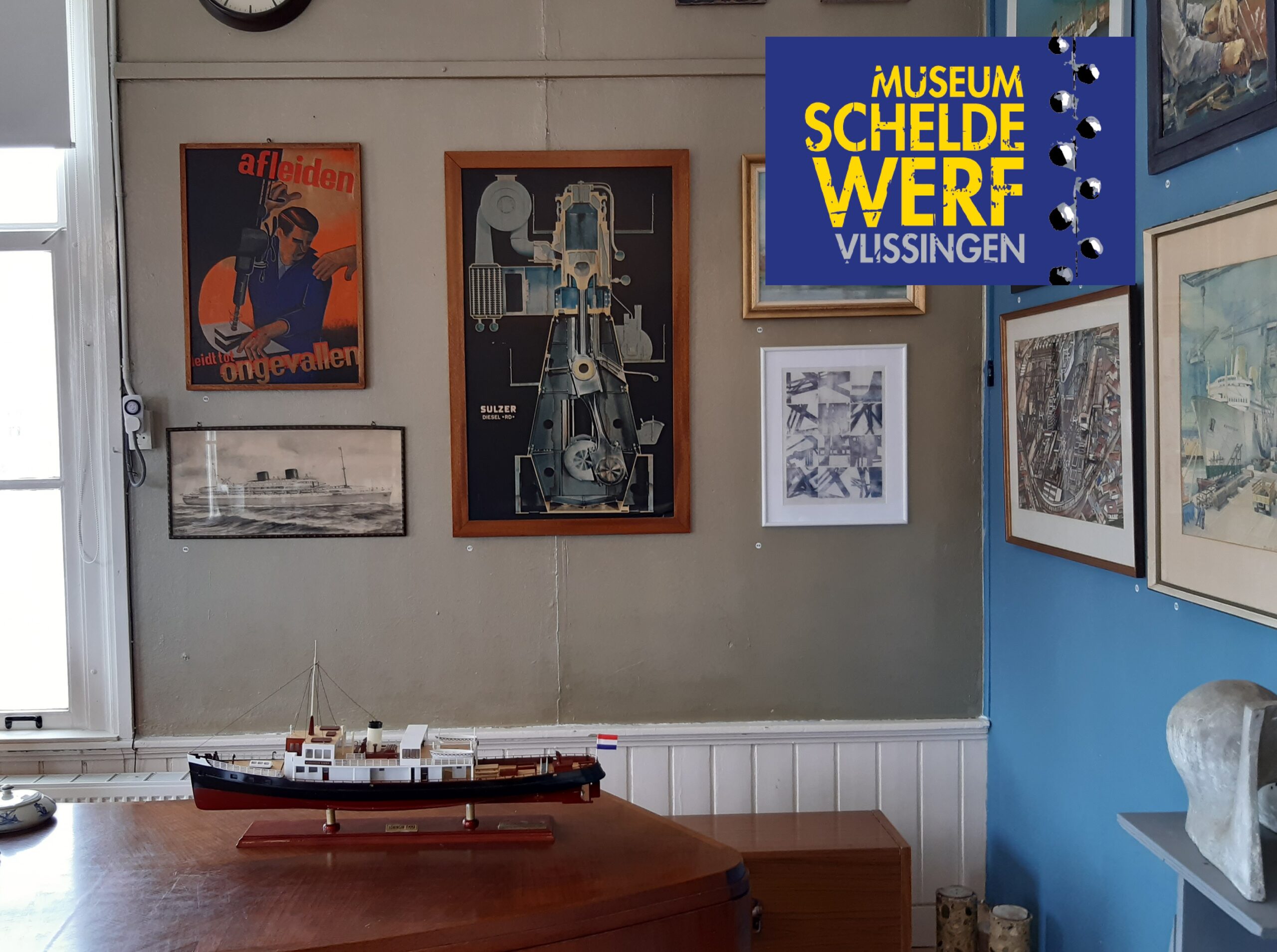 Bootmodel.nl schenkt model aan museum - Bootmodel.nl